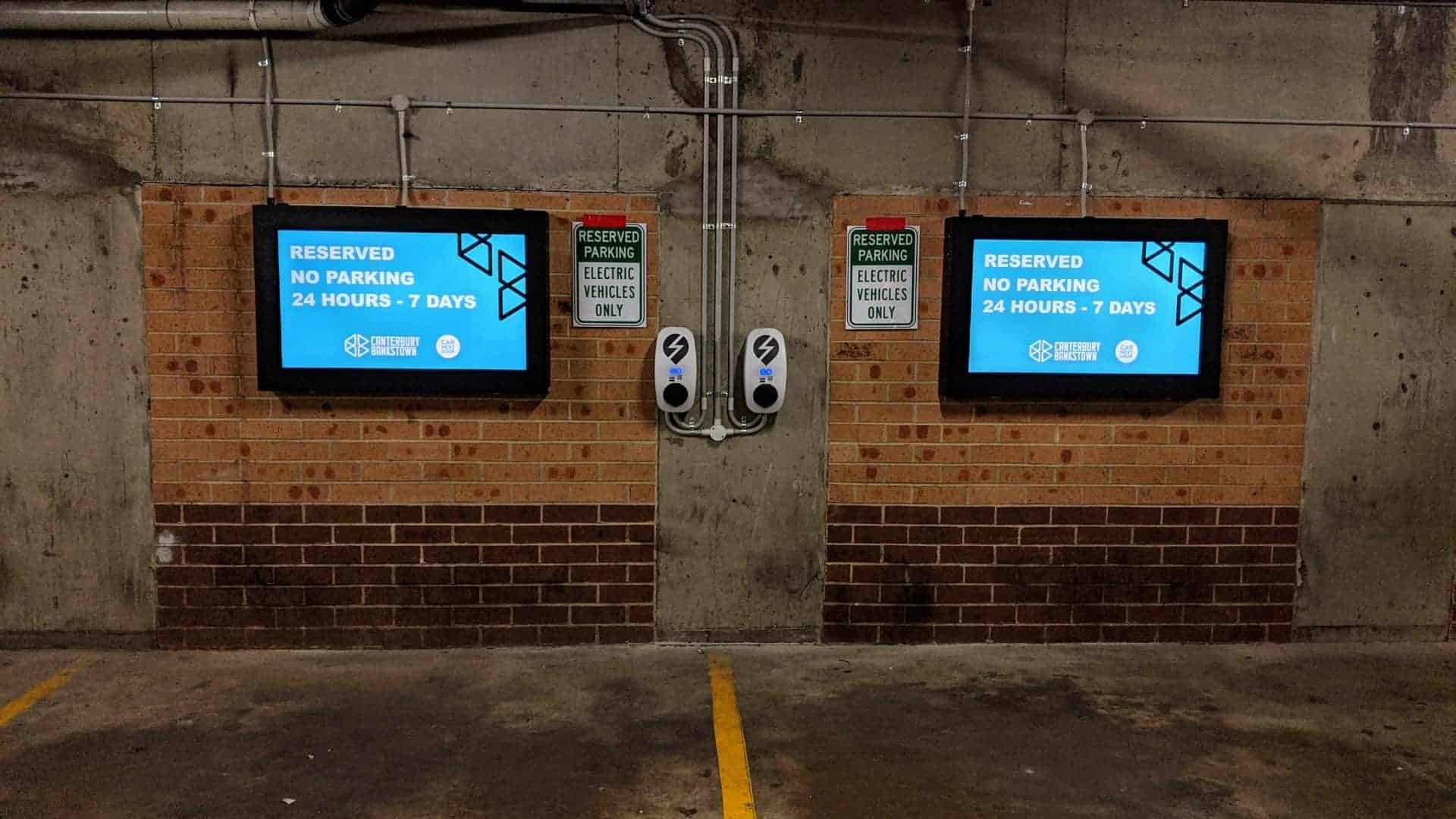 DIGITAL SIGNAGE IN CAR PARKS - Digital Signage Blog